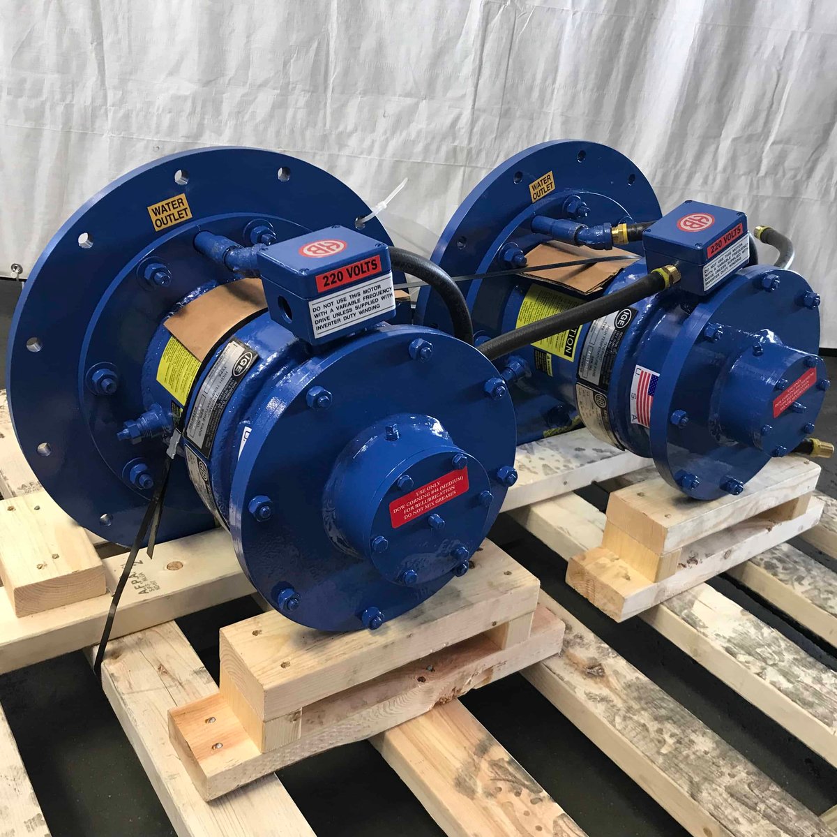 Direct Drive Sealed Motors | IGE Fans